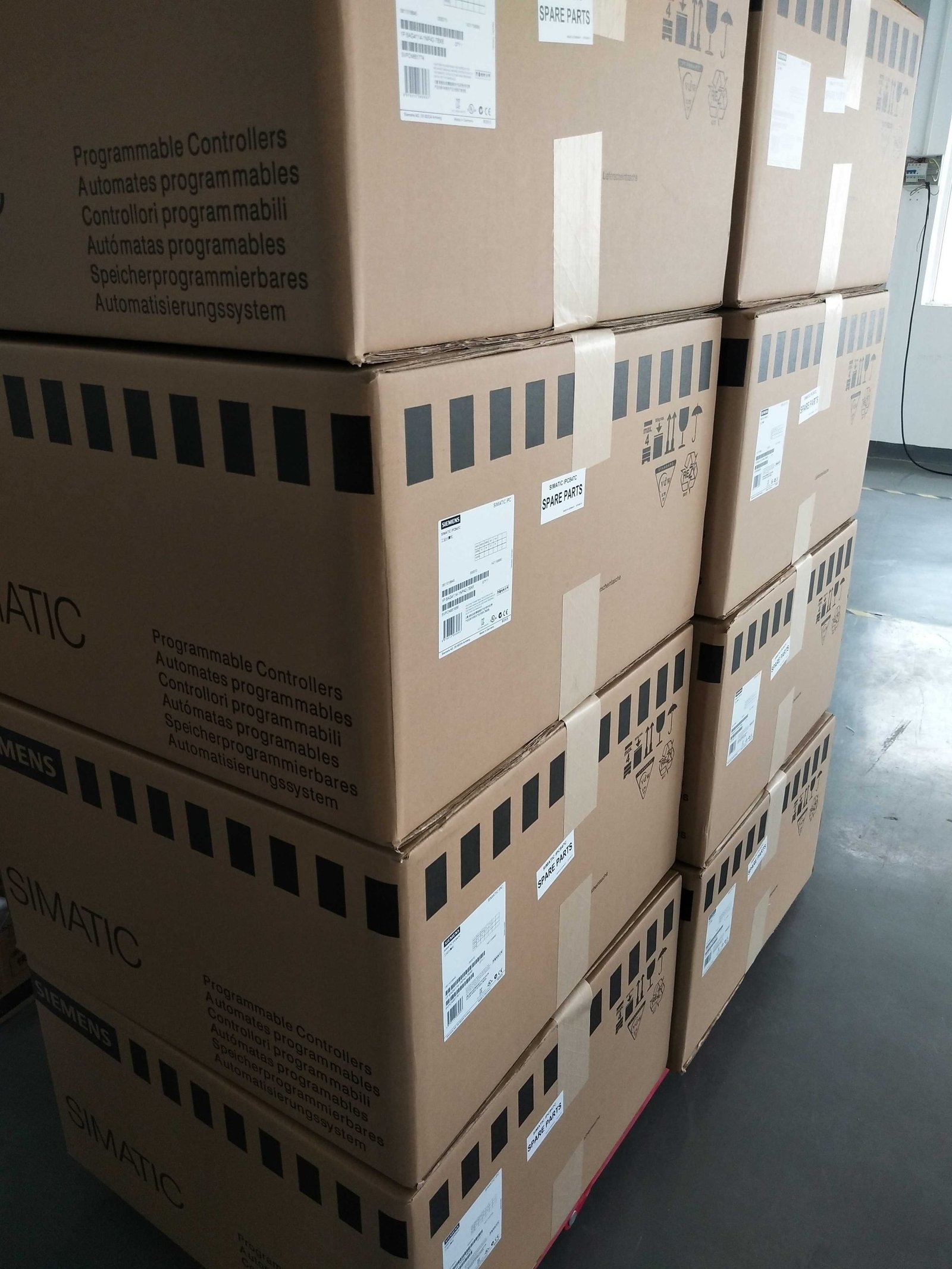 Sell & Wholesale 6AG4114-3HE13-4BX1 SIMATIC IPC847E (Rack PC, 19", 4HU ...