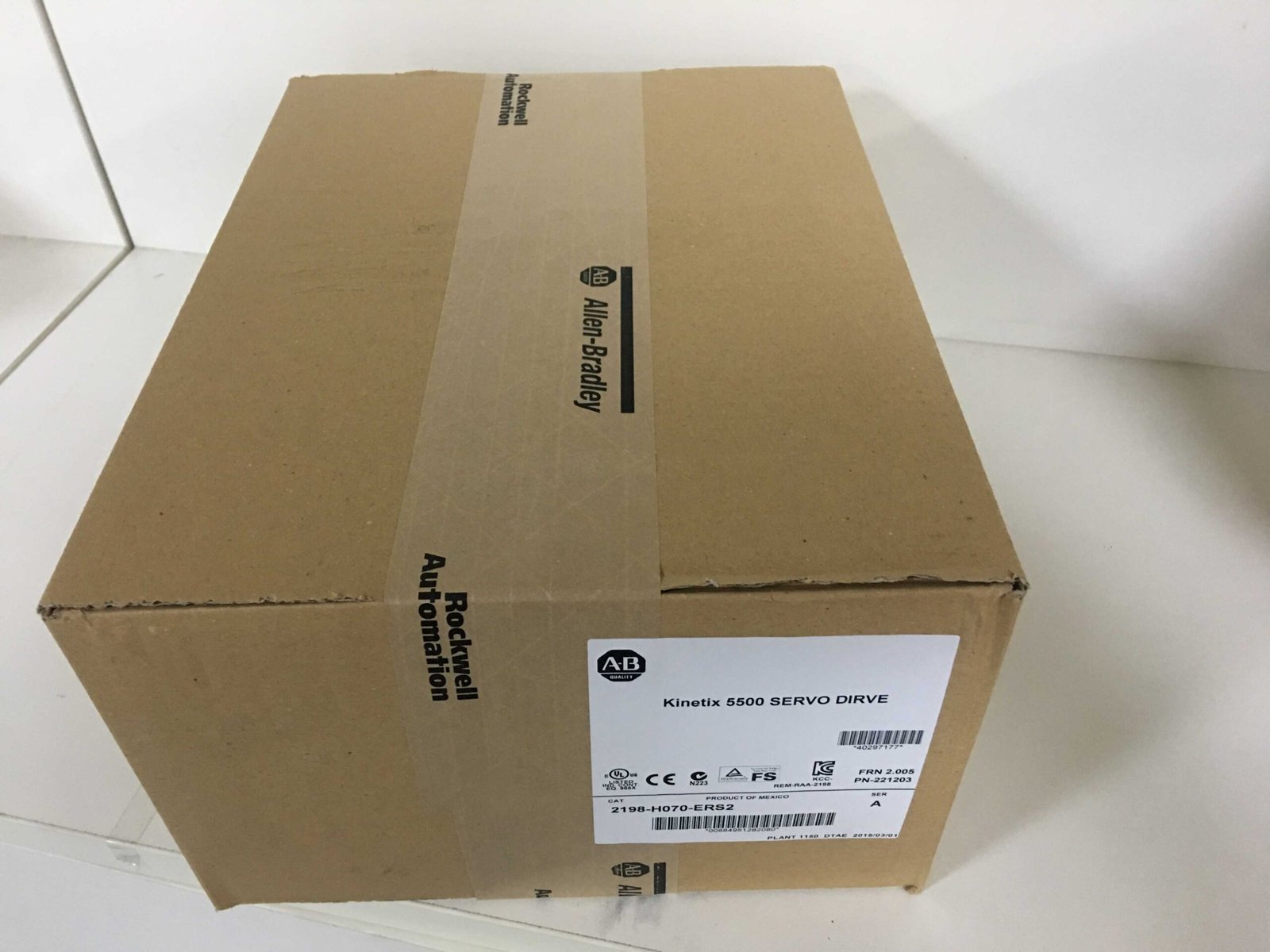 Sell & Wholesale ALLEN-BRADLEY Kinetix 5100 Servo Drive 2198-E1004-ERS ...