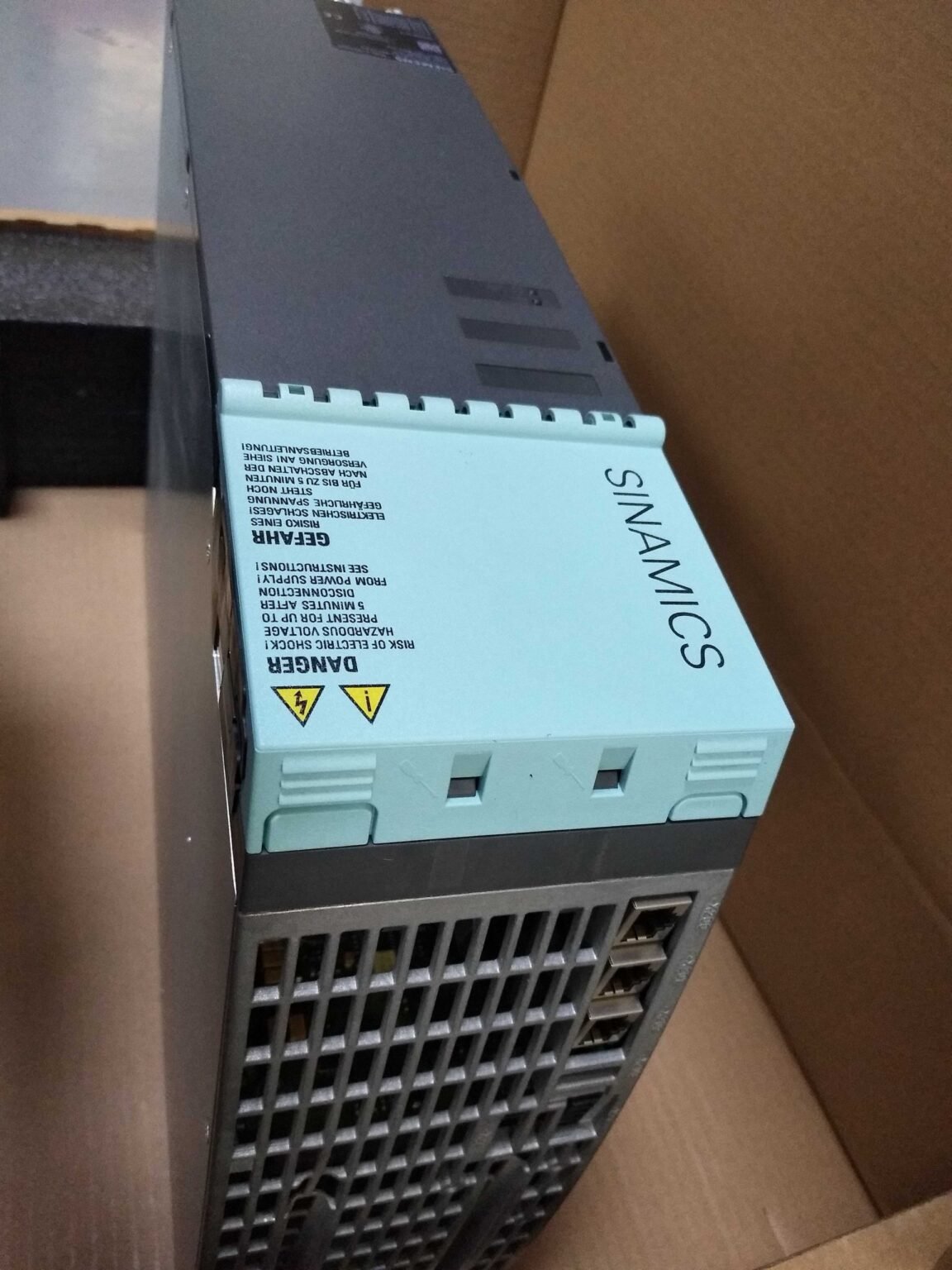 Sell & Wholesale SIEMENS SINAMICS S120 Single Motor Module 6SL3121 ...